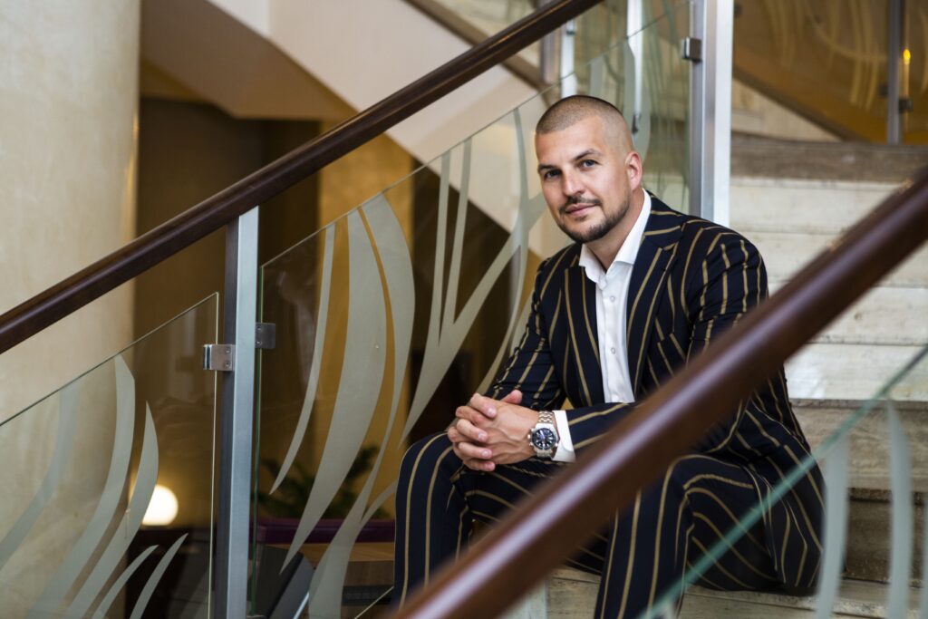 Domov - Patrik Tóth